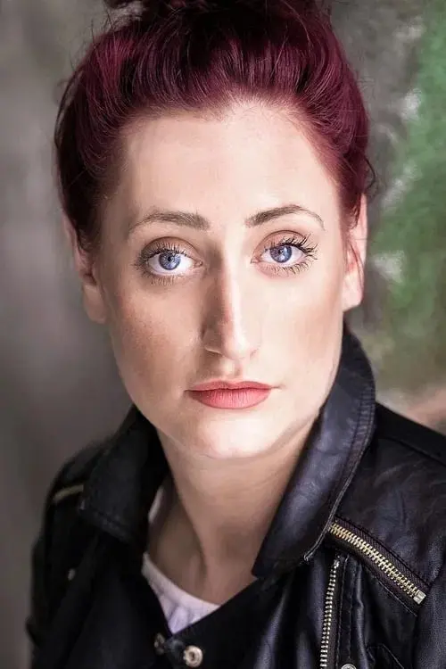 Lauren Socha Biography: Movies, Age, Net Worth, Height, Parents ...