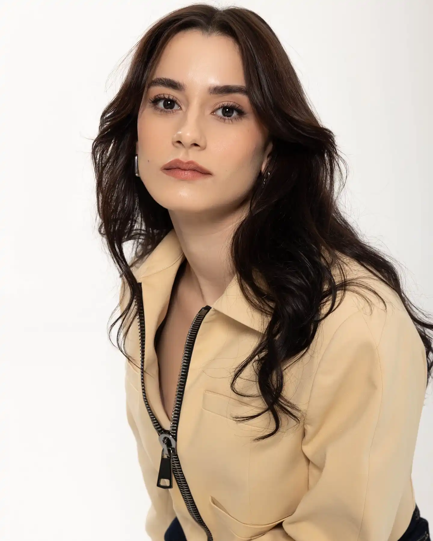 Ece Yaşar Biography: Films, Boyfriend, TV Series, Net Worth, Age ...