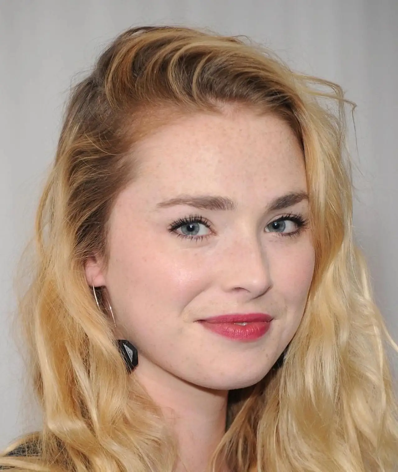 Freya Mavor Biography: Age, Height, Net Worth, Movies, Parents ...