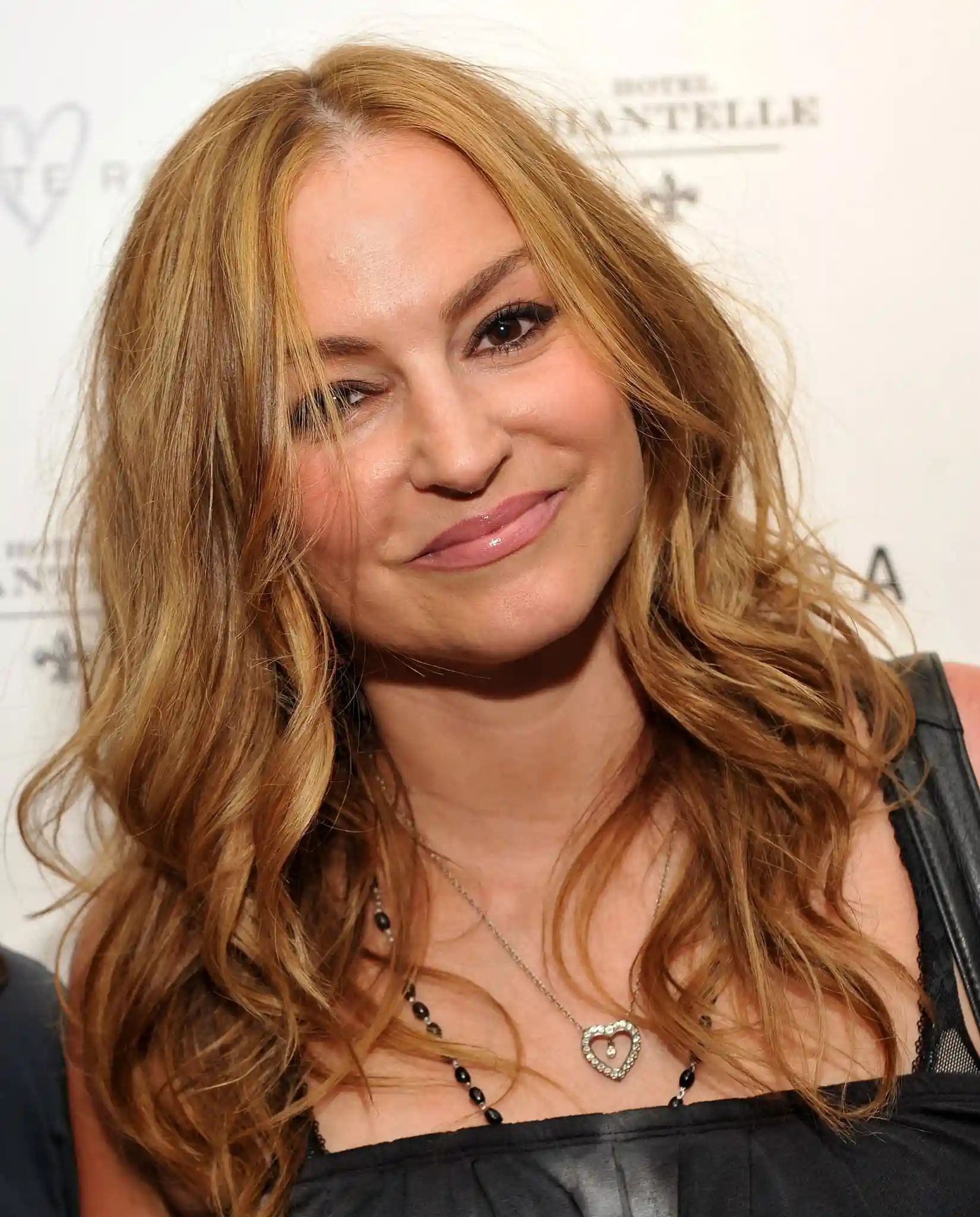 Drea de Matteo Biography: Husband, Age, Children, Net Worth, Height ...
