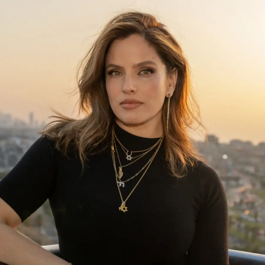 Noa Tishby Biography: Son, Age, Height, Net Worth, Ex-Husband, Books ...
