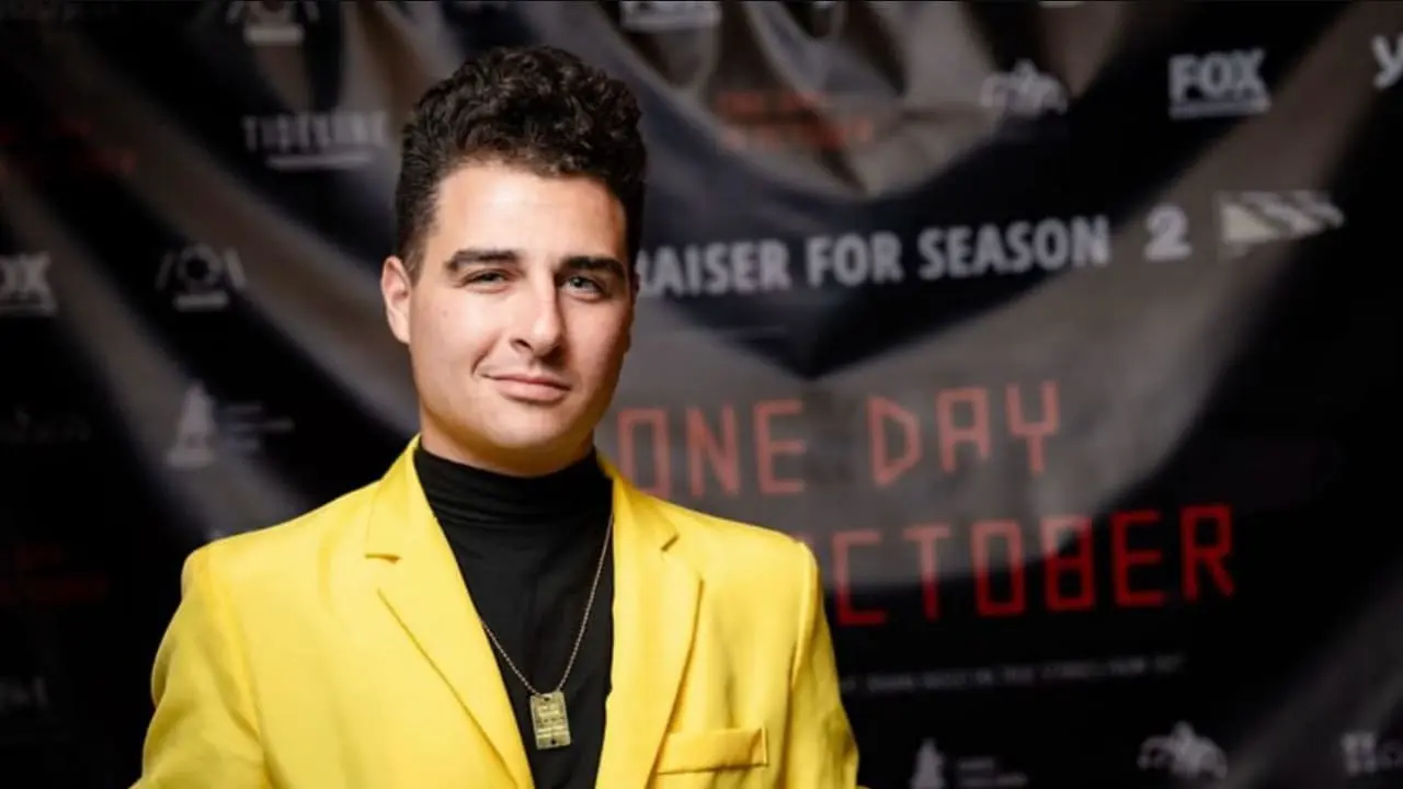 Zach Sage Fox Biography: Wife, Age, Net Worth, Height, Parents, Movies ...