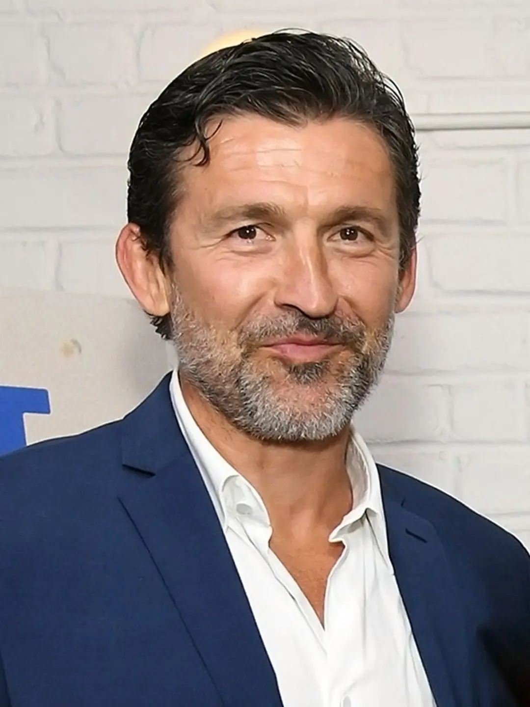 Jonathan Cake Biography: Wife, Age, Children, Net Worth, Height, Movies ...