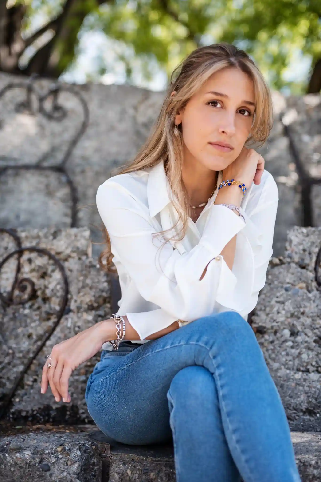 Erin Doom Biography: Age, Books, Net Worth, Real Name, Movies, Husband ...
