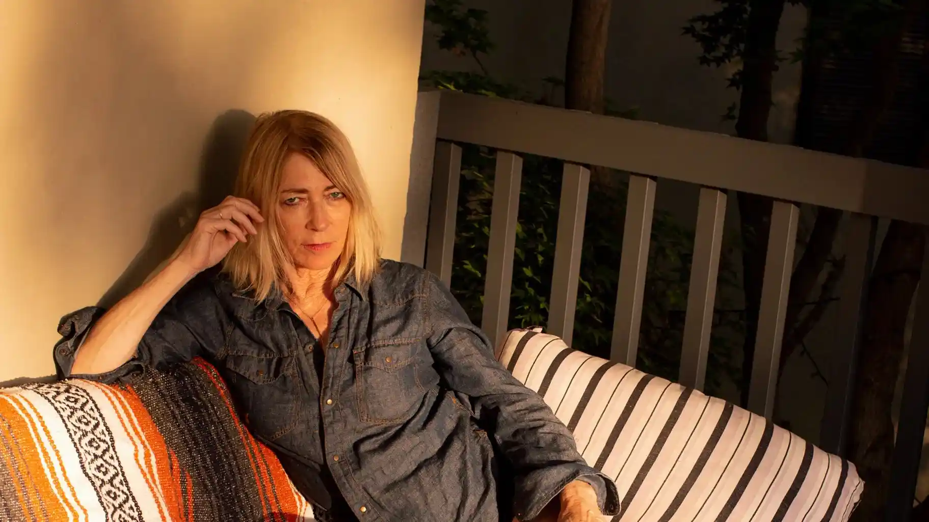 Kim Gordon Biography: Songs & Albums, Net Worth, Height, Spouse, Age ...