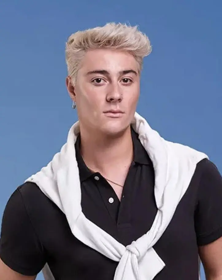 Sebastian Bails Biography: Ex-Girlfriend, Age, Net Worth, TikTok ...