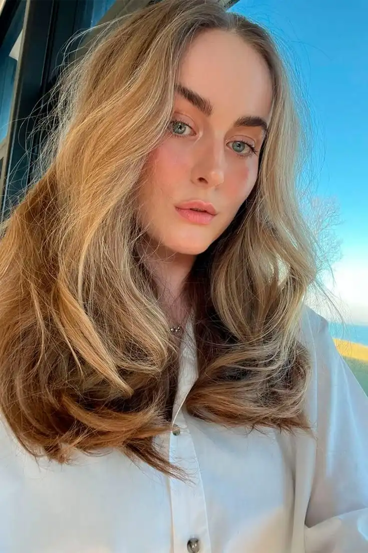 Caroline Hannibal Biography: Videos, Net Worth, Age, TikTok, Parents ...