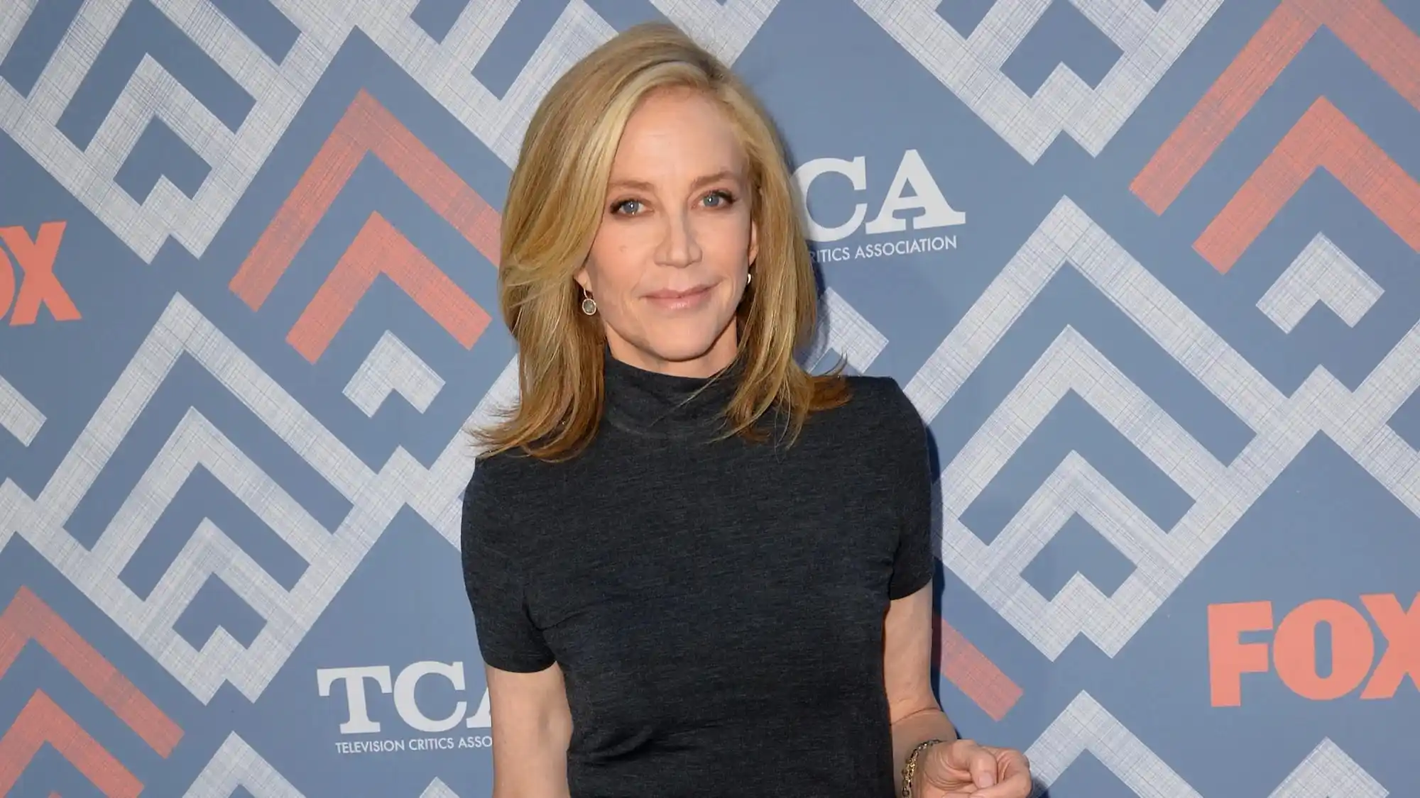 Ally Walker Biography: Age, Husband, Movies, Net Worth, Height ...