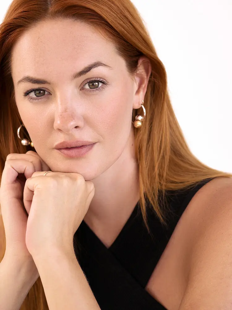 Alexandra Evans Biography: Husband, Age, Nationality, Awards, Children ...