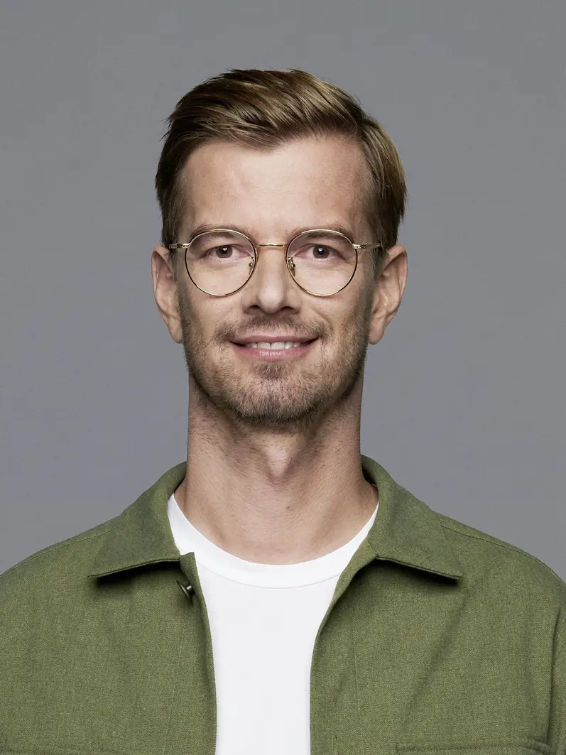 Joko Winterscheidt Biography: Partner, Children, Age, Height, Net Worth ...