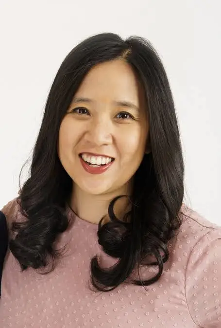 Kathy Lien Biography: Net Worth, Trading Desk, Ethnicity, Awards, Books ...