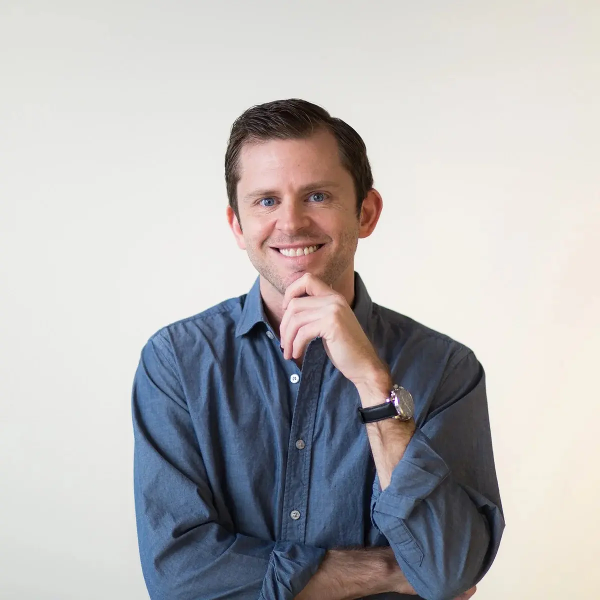 Chris Guillebeau Biography: Net Worth, Books, Age, Wife, Height, Career ...