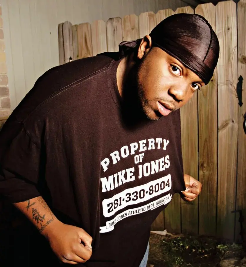 Mike Jones Biography: Ethnicity, Songs, Net Worth, Age, Height, Parents, Instagram