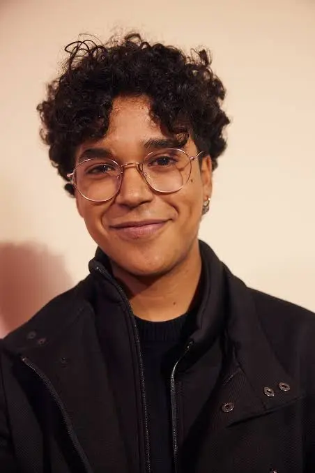 Benny Emmanuel Biography: Education, Age, Siblings, Net Worth, Height ...