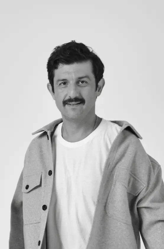 Michalis Oikonomou (actor) Bio: Age, Height, Parents, Net Worth ...