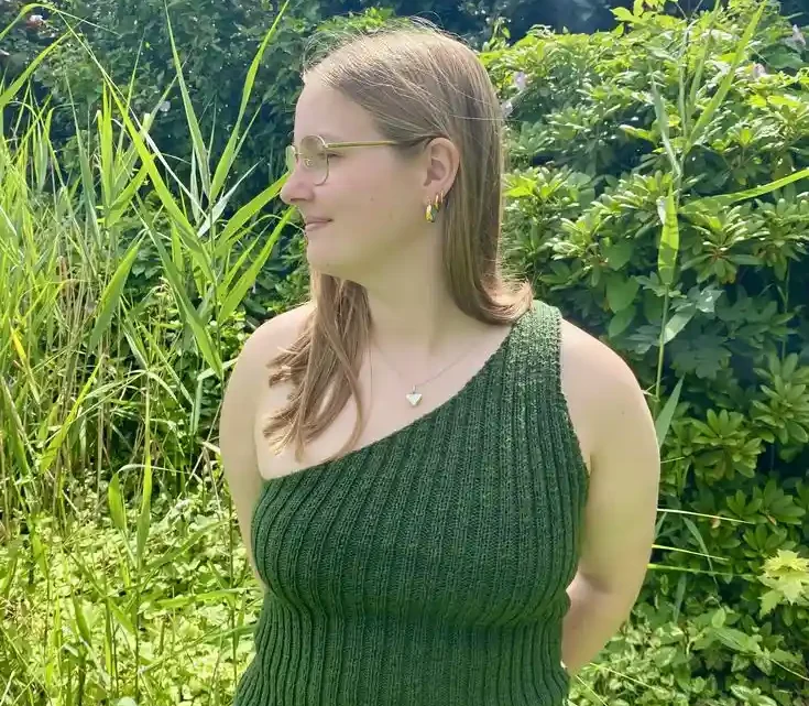 Ella Bruun Biography: Ethnicity, Parents, Pinterest, Religion, Height ...