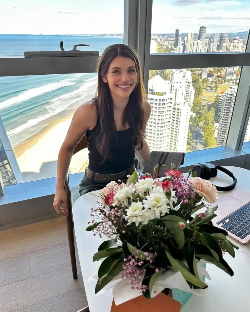 Eva De Dominici Biography: Height, Parents, Age, Net Worth, Siblings ...