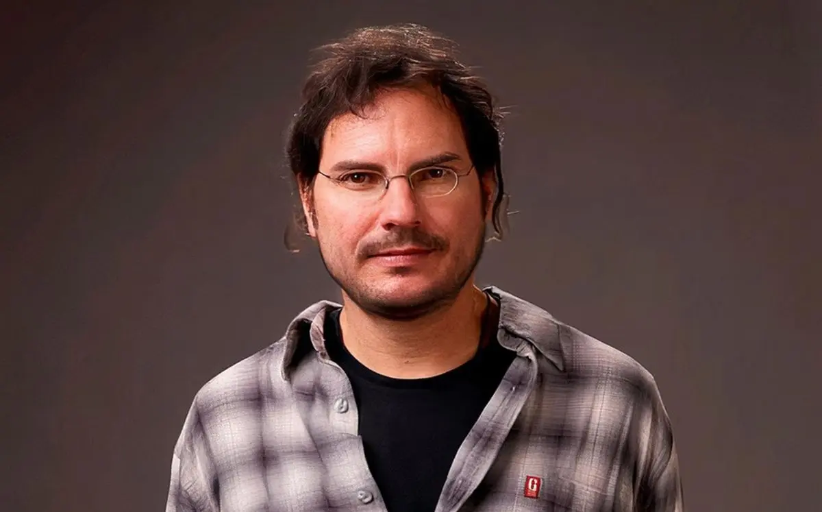 Alfonso Cuarón's brother, Carlos Cuarón Biography: Siblings, Age, Net ...