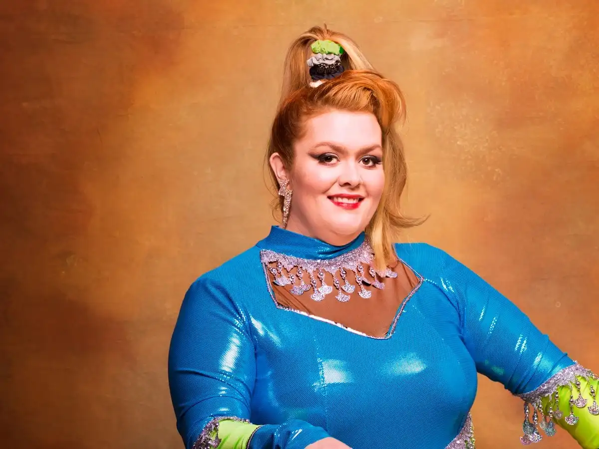 Jayde Adams Biography: Husband, Height, Age, Net Worth, Parents, Sister ...