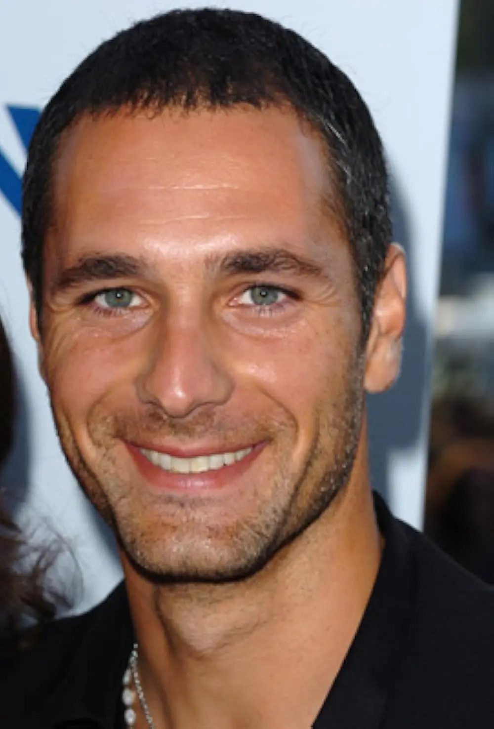 Raoul Bova Biography: Girlfriend, Age, Children, Height, Net Worth ...