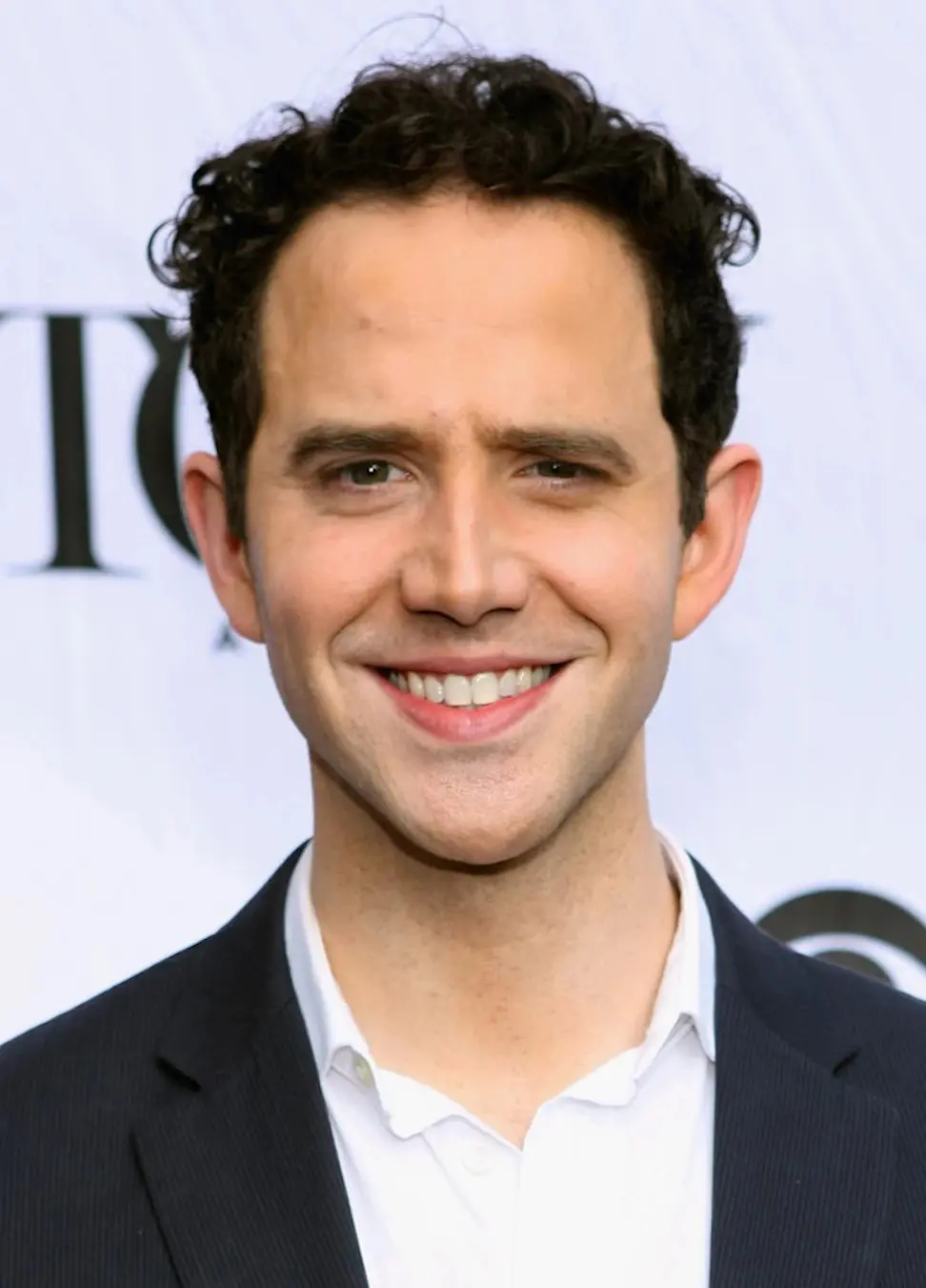 Santino Fontana Biography: Height, Parents, Age, Net Worth, Spouse ...
