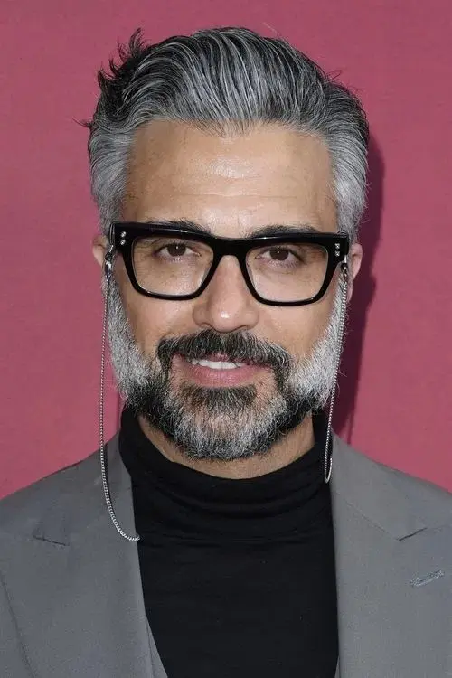 Jaime Camil Biography: Album, Age, Wife, Ethnicity, Net Worth, Kids, Movies