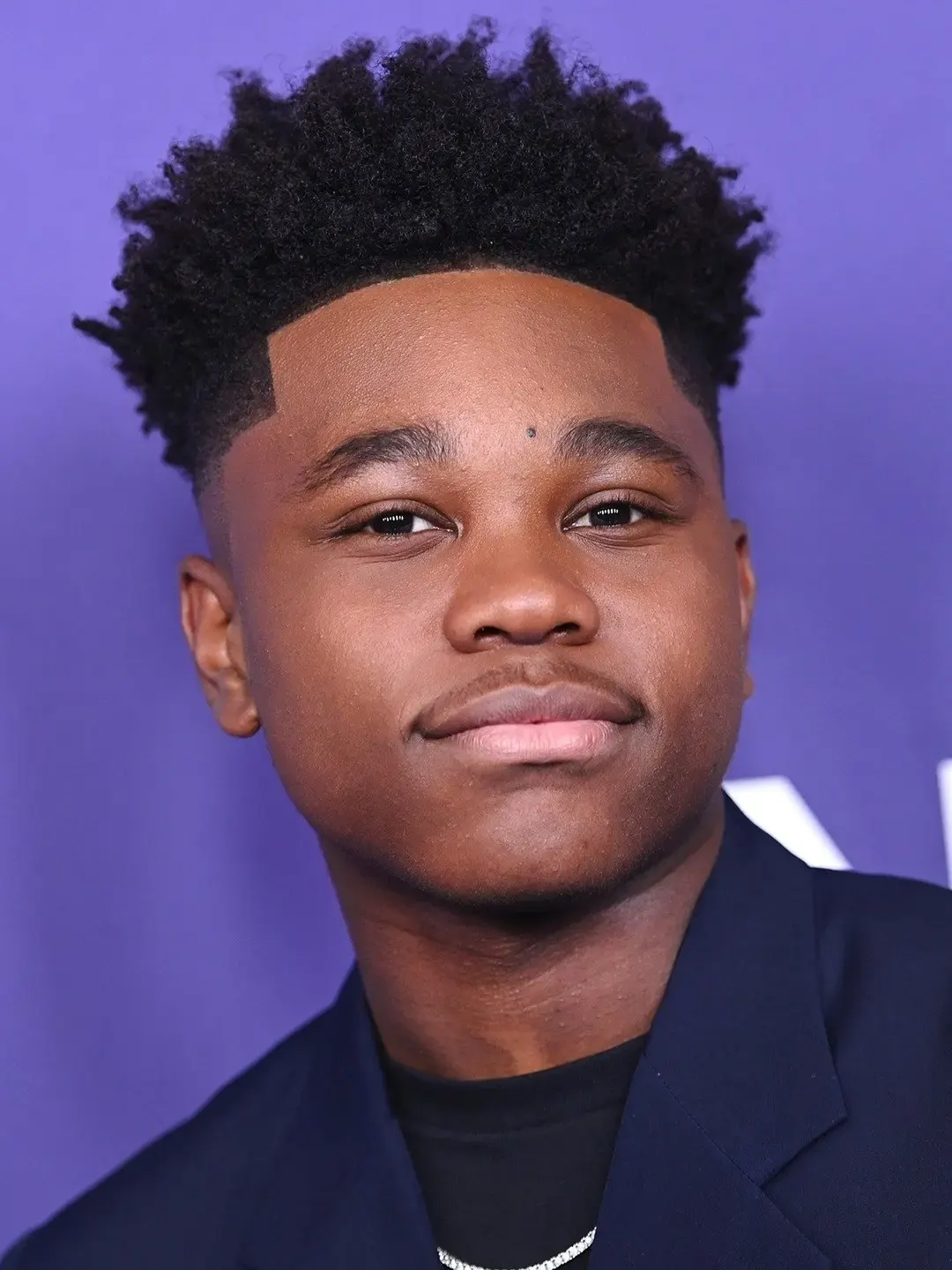 Jalyn Hall Biography: Ethnicity, Parents, Age, Height, Net Worth ...