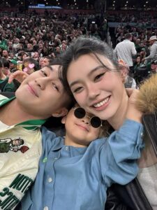 Ming Xi Biography: Age, Husband, Kids, Height, Net Worth, Parents ...