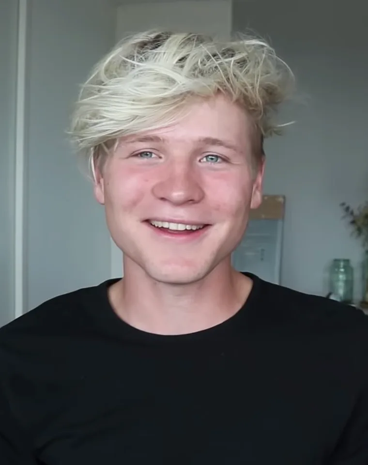 Kelvin Boerma Biography: Wife, Religion, Height, YouTube, Net Worth ...