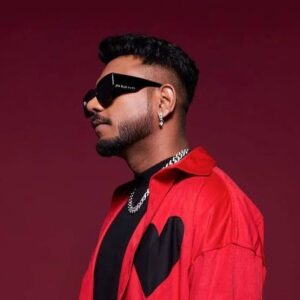 King (singer) Biography: Net Worth, Age, Real Name, Parents, Height ...