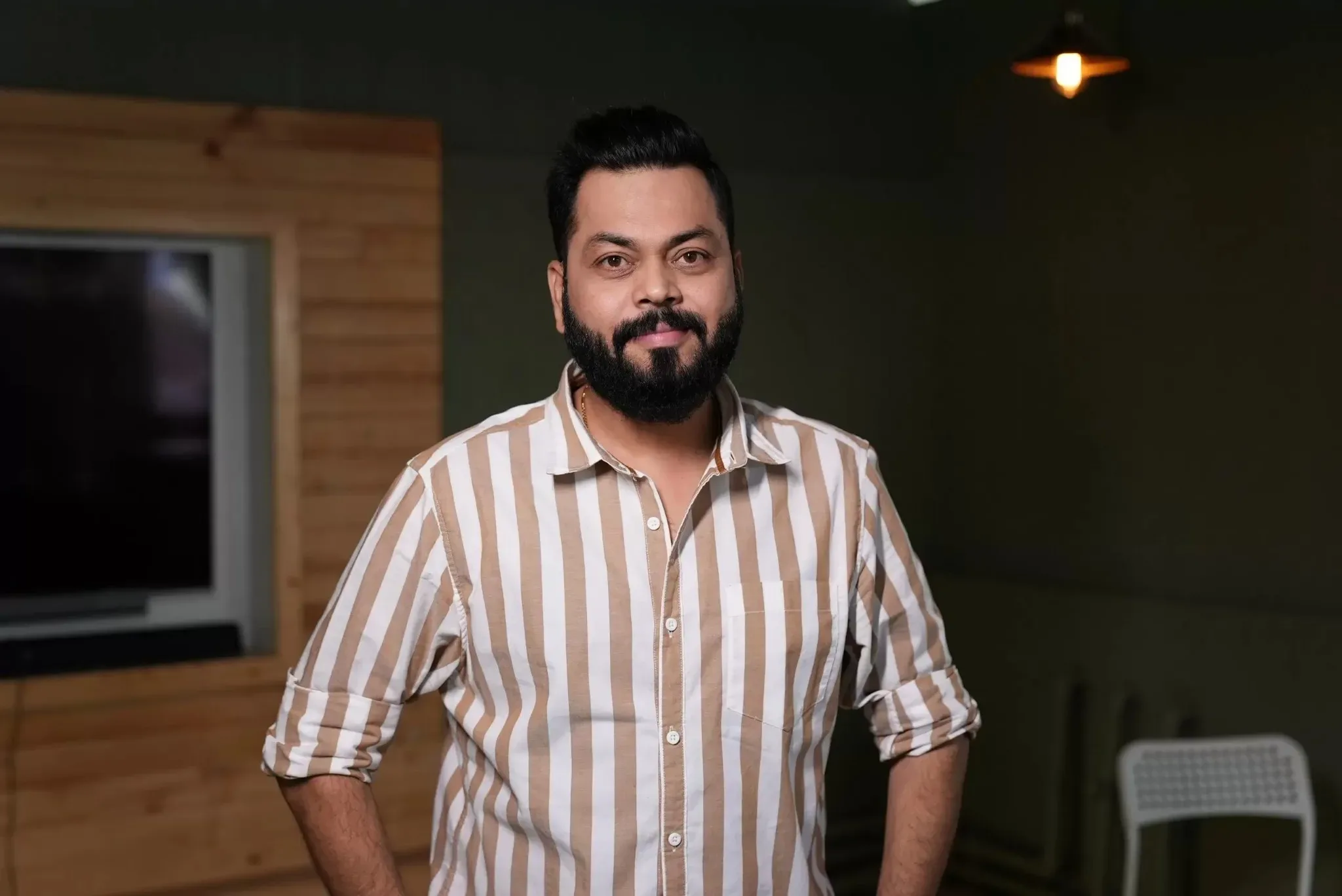 Arun Prabhudesai Bio: Net Worth, Age, Trakin Tech, Career, YouTube ...