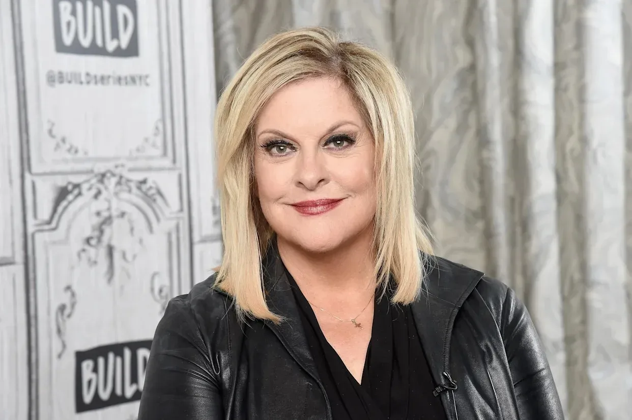 Nancy Grace Biography: Age, Husband, Children, Net Worth, Parents ...