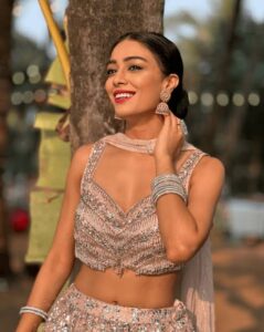 Charu Mehra Biography: Instagram, Boyfriend, Net Worth, Awards ...