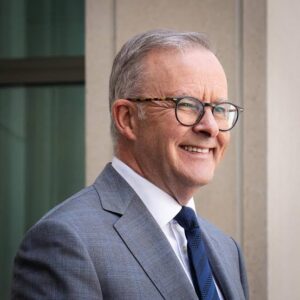 Anthony Albanese Biography: Age, Wife, Kids, Height, Net Worth, Parents ...