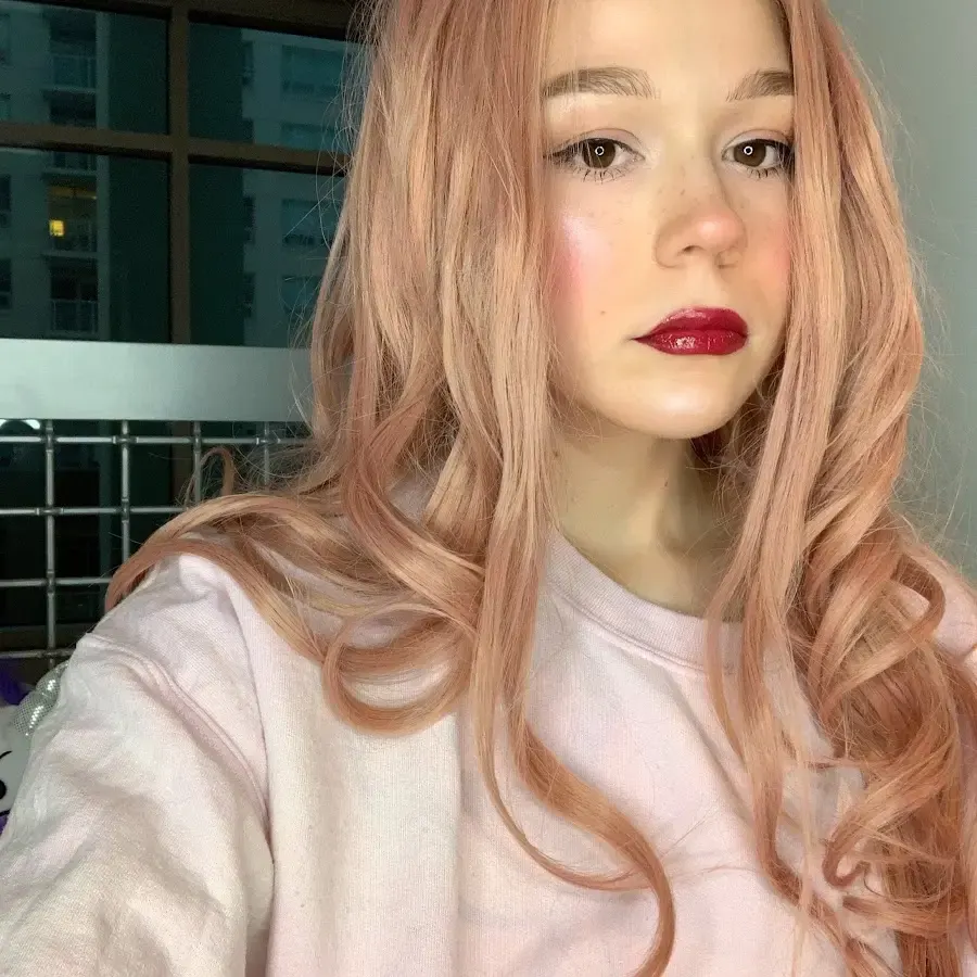 Andrea Osstifin Biography: YouTube, Net Worth, Awards, Boyfriend ...