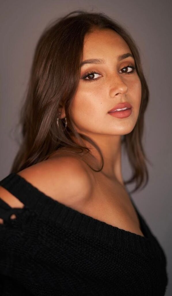 Arianna Rivas Biography: Age, Height, Net Worth, Boyfriend, Awards ...