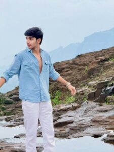 Varun Buddhadev Biography: Instagram, Age, Parents, Net Worth, Height ...