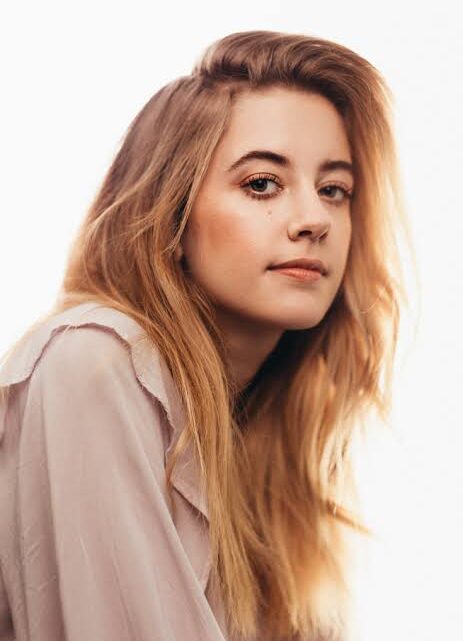 Mallory Bechtel Biography: Age, Height, Net Worth, Boyfriend, Movies ...