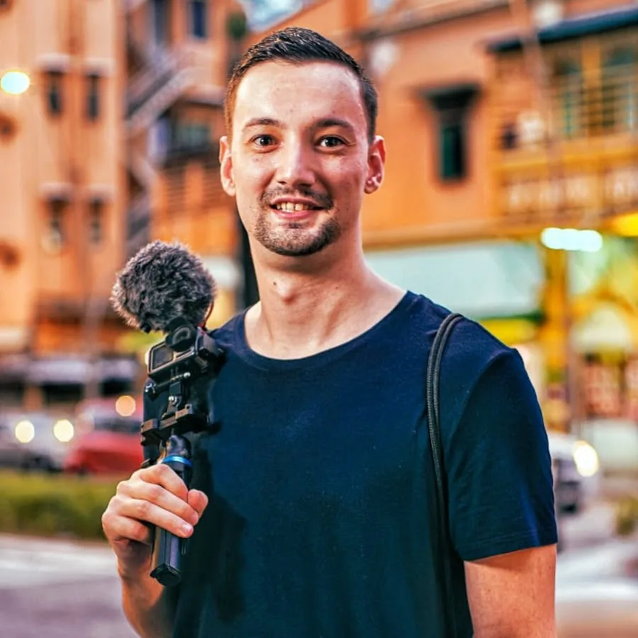Ken Abroad Biography: Instagram, Net Worth, Wife, Age, YouTube ...